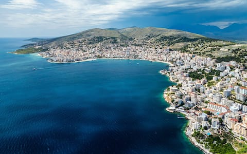 Estate 2026, dove andare: 7 mete insolite vicine all'Italia. I consigli ...