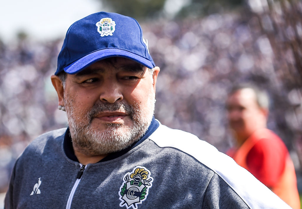 Maradona, il processo sulla sua morte riparte oggi: cosa sappiamo | Sky ...