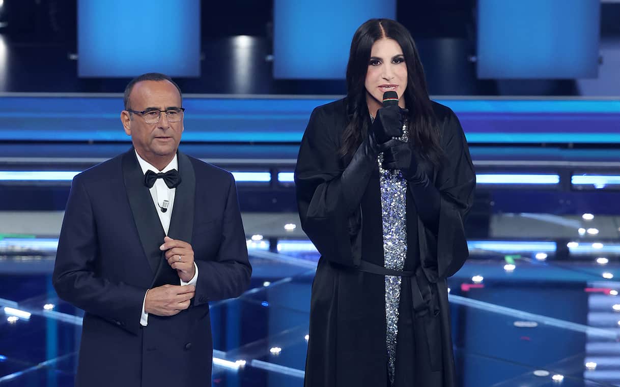 Sanremo 2026, chi è Vincenzo De Lucia, l'imitatore di Laura Pausini ...