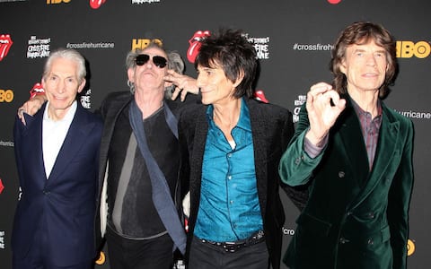 Morto Charlie Watts dei Rolling Stones, da Bono Vox a Ligabue: il ...